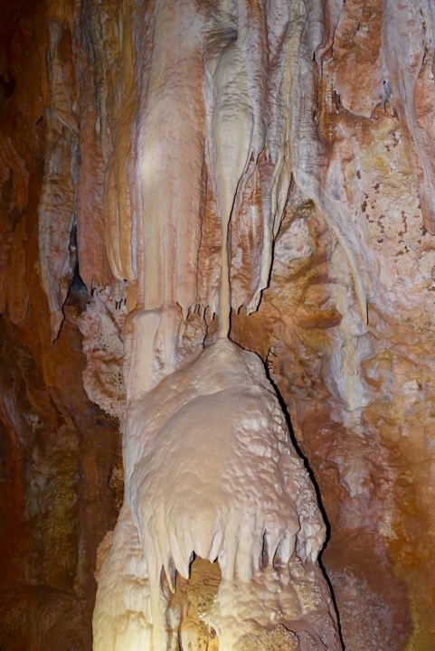 Faszinierende Mimbi Caves & Steiniger Weg einer Aboriginal Familie zum ...